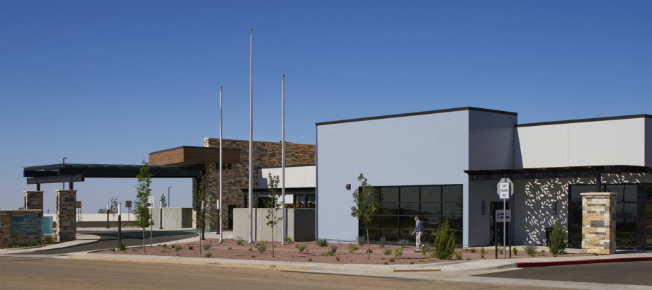 Parasoleil | "Blanding Family Practice Community Health Center" Case Study