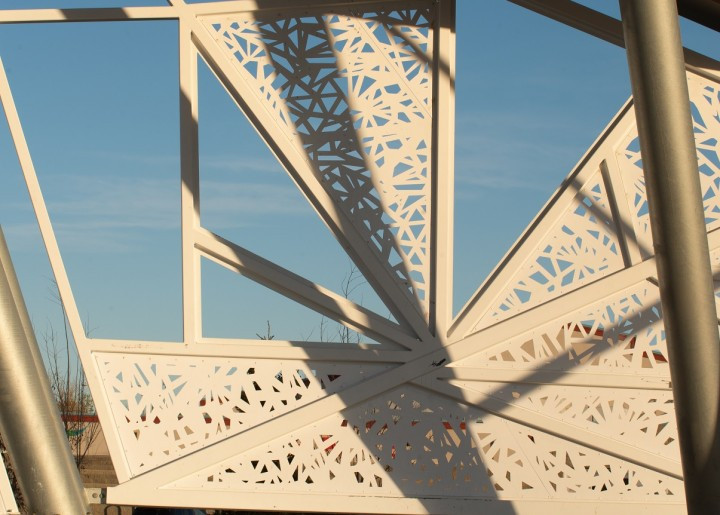 Parasoleil | "Fort St. John Centennial Park Band Shell" Case Study